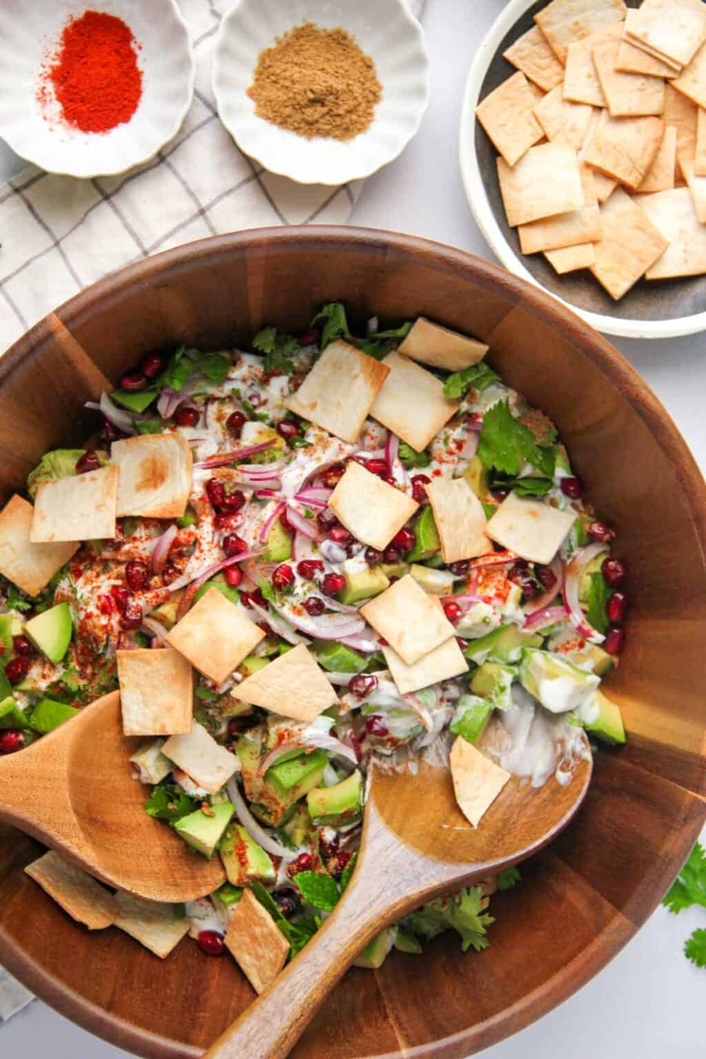 Avocado Chickpea Chaat - Ministry of Curry