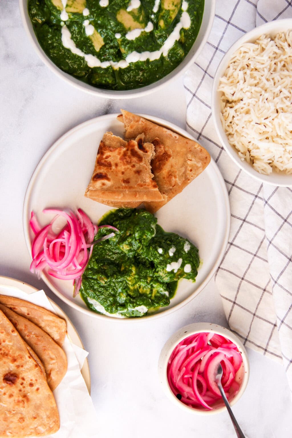 Saag Chicken {Classic Spinach and Chicken Curry} - Ministry of Curry
